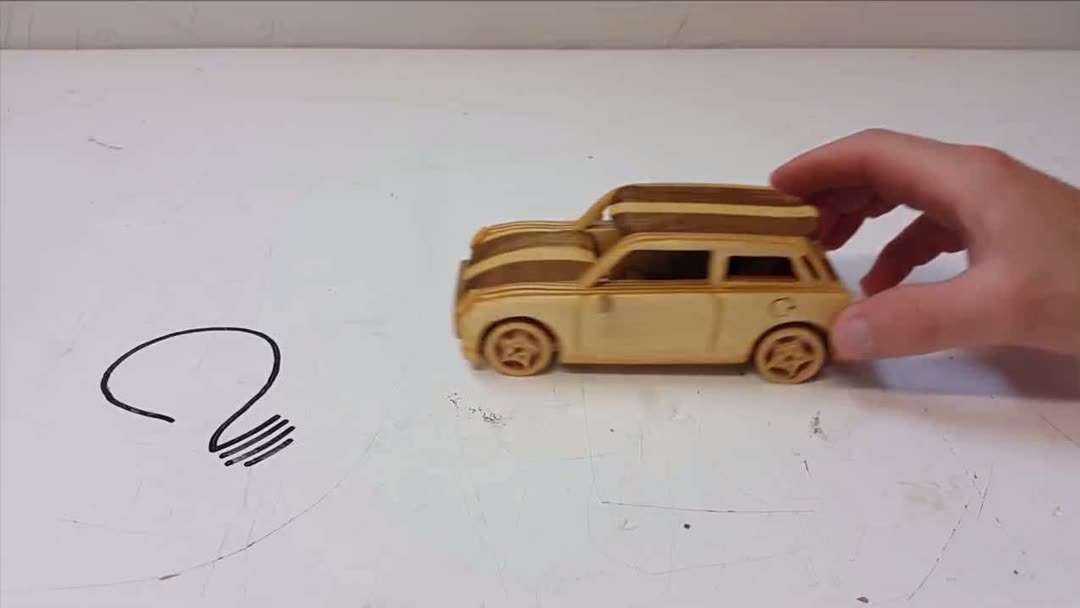 教你用木板制作一辆mini cooper 玩具车