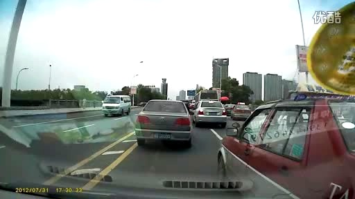 行车记录仪测试1. 车技不如人,我忍