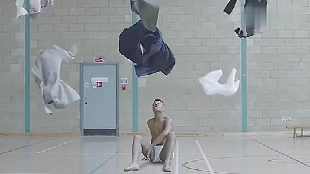 瞬间脱换衣服,爽爆你的双眼,这才叫舞蹈艺术