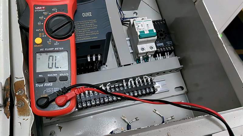 万用表维修查找电路