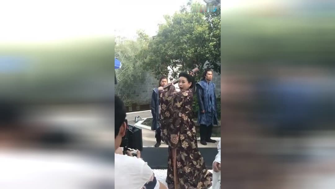 李易峰挨打了 这力道很猛