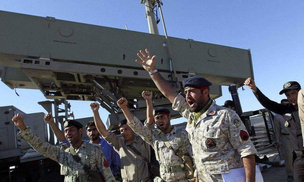 迟迟未能拿下伊朗,美国急了,大力搜寻证据或已找到开战借口