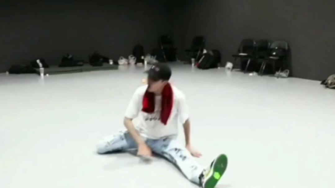 #王一博##这就是街舞第三季#练习室版花