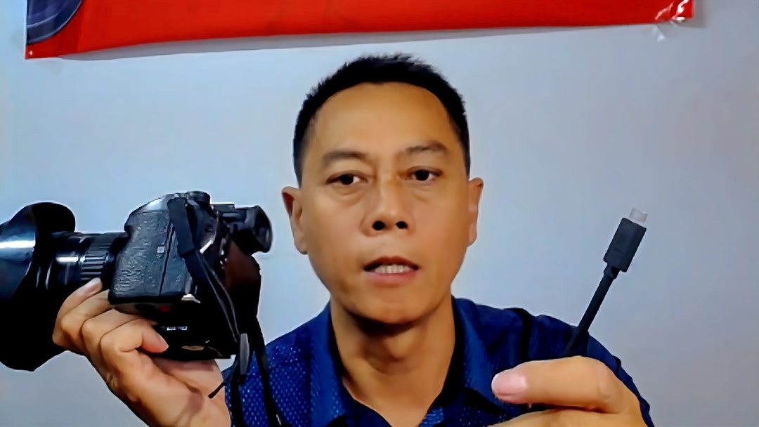 不用读卡器,就能把相机里的照片传输到电脑上,方便又快速