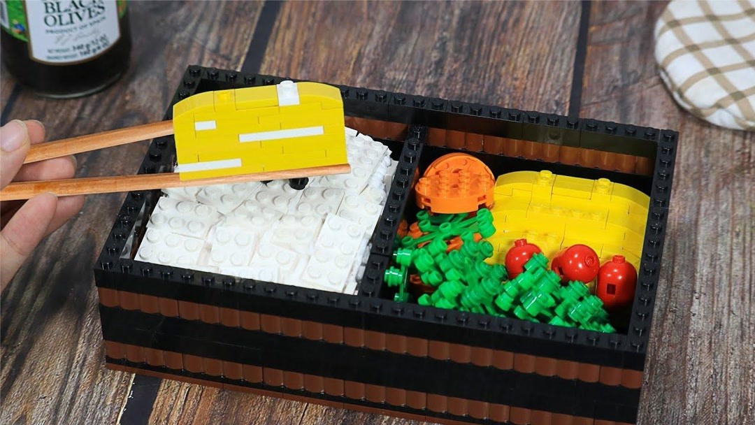 搞笑定格动画:越好看的美食越好吃吗?试试就知道!