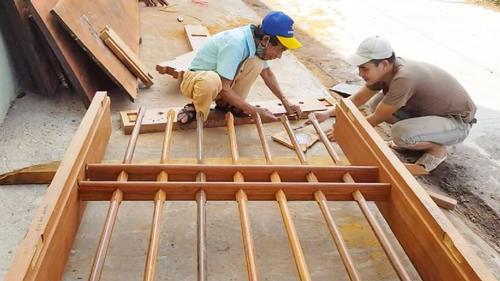 实木窗户拼接工艺,据说老一代房屋都是这样,网友:有钱人