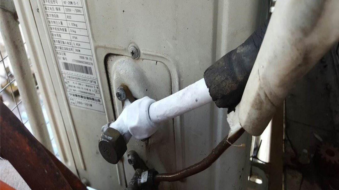 空调低压管会结冰,是怎么回事?该怎么解决