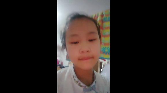 电话问问我们一起吃饭了吗你们一起的给你你你那你们现在