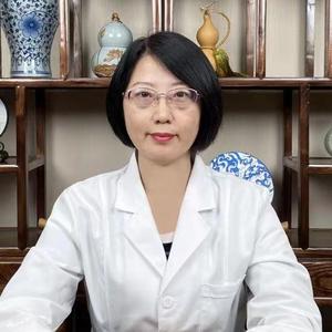 中医肿瘤科主任李凤珍 