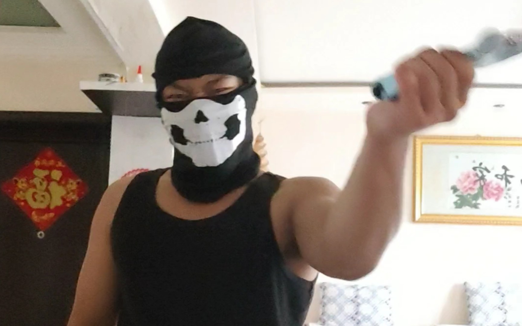 00后小鬼60kg握力器60个右手