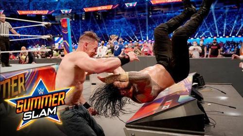 塞纳反击!将罗门伦斯爆桌解说台 奈何压制未能得手