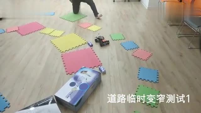 人工智能图像识别无人驾驶小车演示