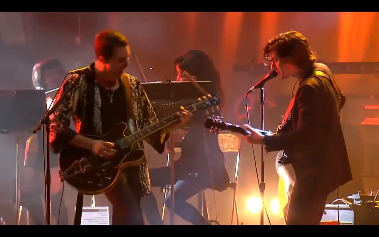 The Last Shadow Puppets - Dracula Teeth + Miracle Aligner @ Rock en ...