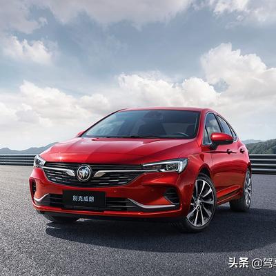 ...CarPlay、CarLife外,还具备语音交互、实时路况车载导航、OTA远程...