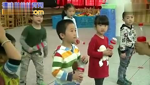 武夷山实验幼儿园中班体育活动《种萝卜》