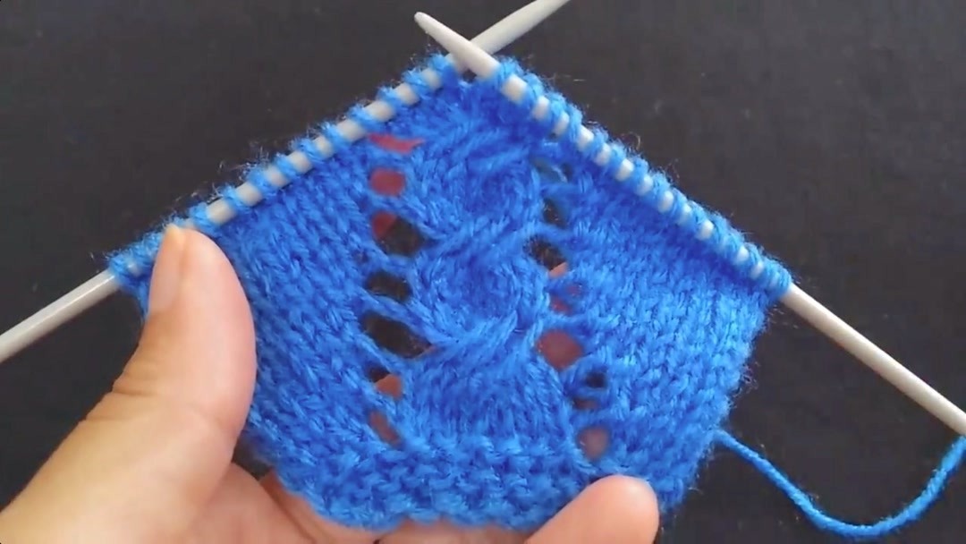 毛线编织的技巧,带你学习如何编织漂亮的麻花条纹图案!