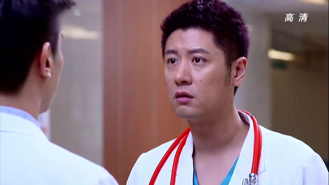 男子打电话突然倒地,实习医生不知所措,好好的人竟抢求无效死亡