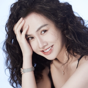 小羽毛Gaby 
