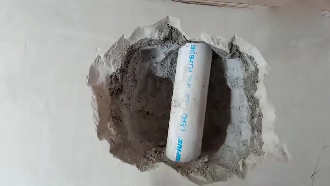 墙内水管漏水不要怕,老师傅无保留教你怎么修复,轻松省下几十元