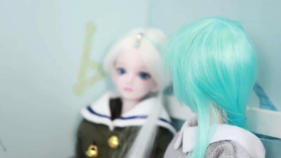 绒绒兔玩具:叶罗丽学校期末考试,水王子第一拿奖状,冰公主成绩