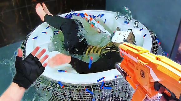 真人玩具枪CS大战,这样玩真是太刺激了,你要玩吗?