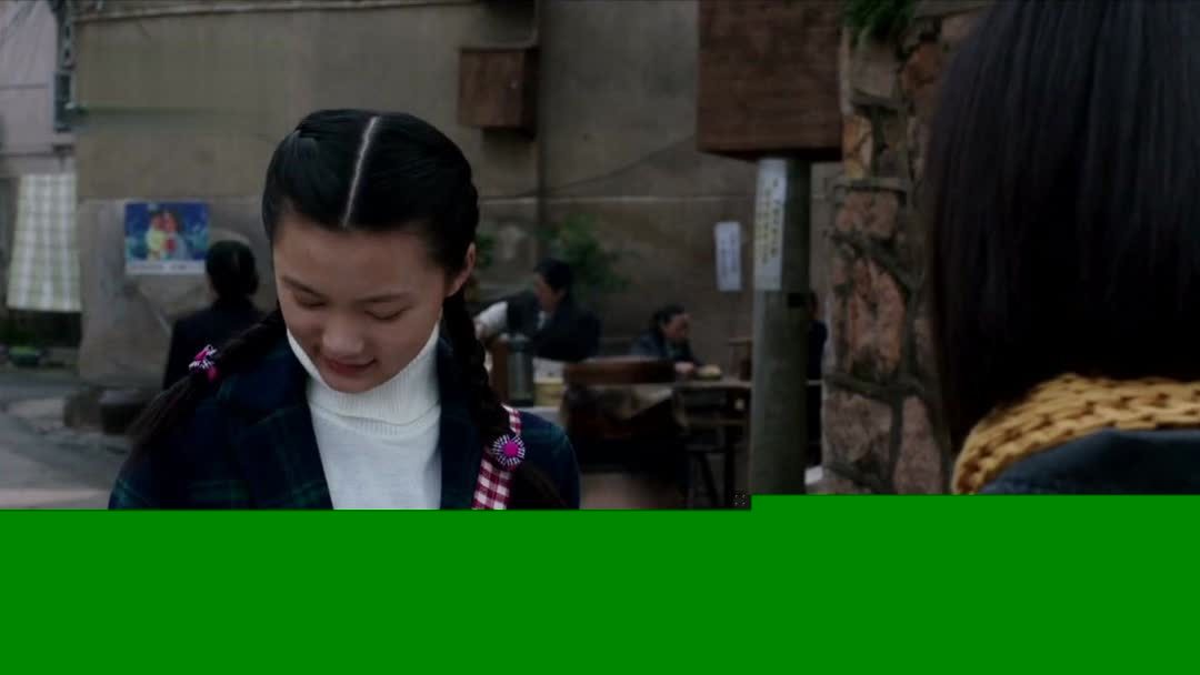 妹子文章被发表,同学说她不当作家可惜,她看着文章眼圈却红了