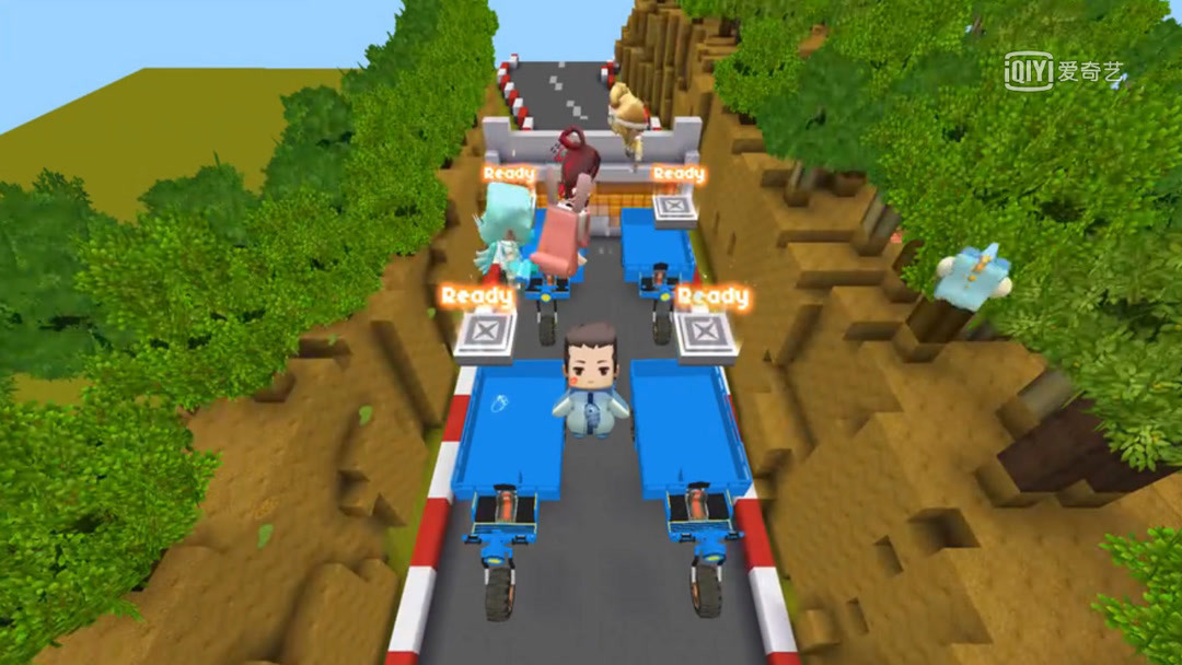 木鱼解说 迷你世界 联机模式,趣味小游戏,奔跑吧三轮车!