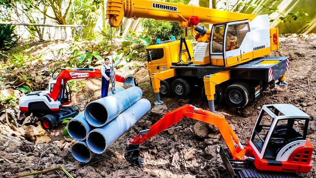 户外施工工程车 第38集 吊车和挖掘机建造地下管道