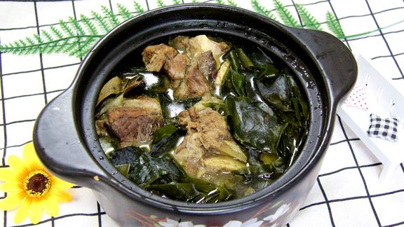 猪骨汤像我这么做,汤鲜味美,好喝还补钙