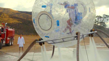 消防水枪的威力到底有多大?看完这个实验你就知道了!