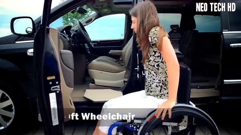 坐轮椅也能轻松上车 这个配置专为轮椅人士设计