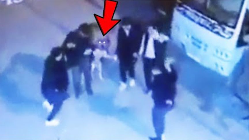 18个无意拍到的不可思议画面,如果不是监控你不敢相信发生了什么