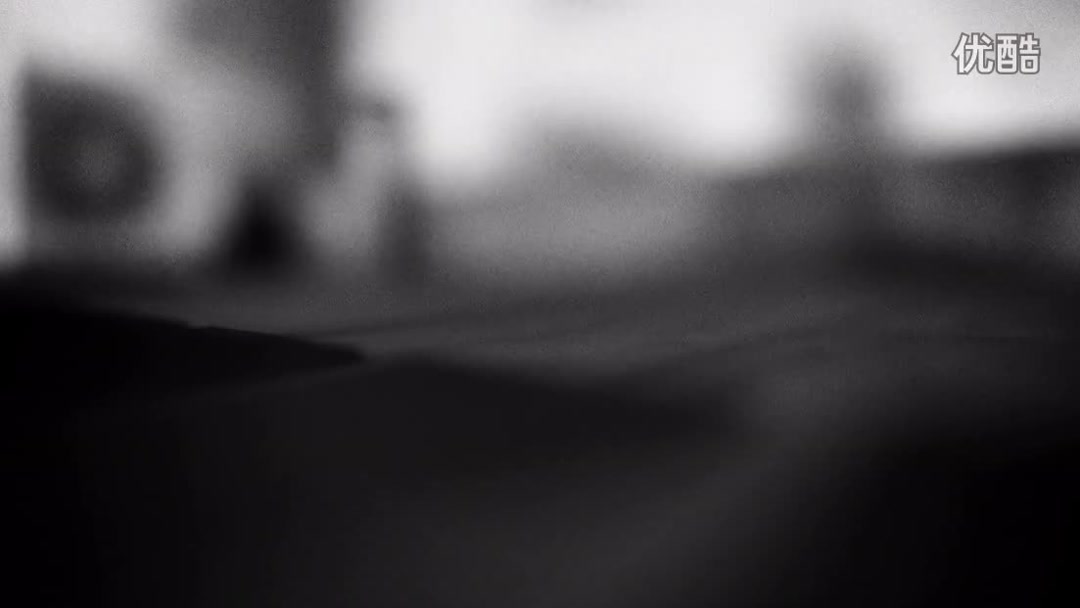 动感鼓手黑白3D动画MV《The Daily Drumbeat》