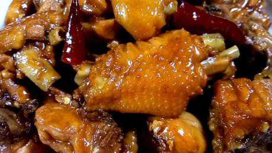 大厨教你鸡肉的做法,香味独特,出锅太香了,学会了招待客人!