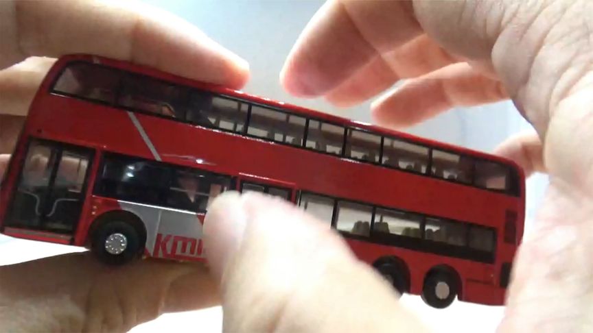 微影九巴12.8米公交车模型测评