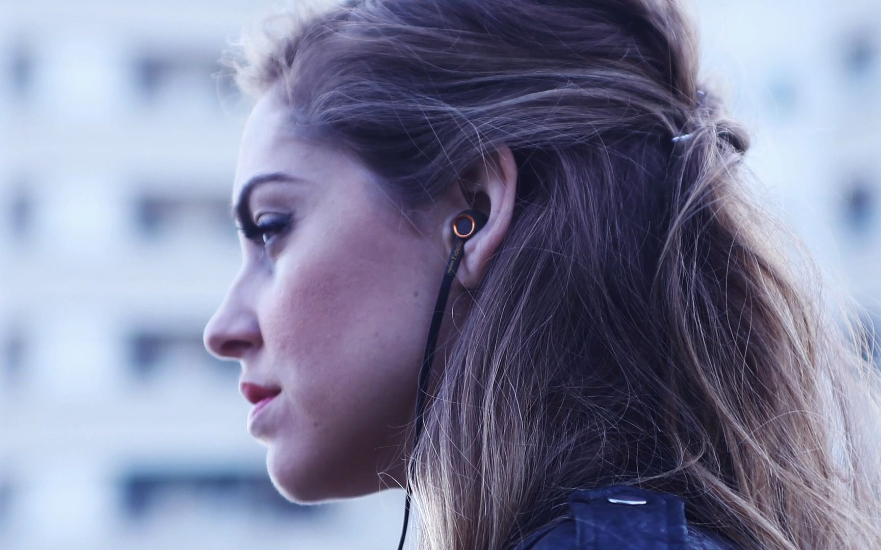 飞利浦fidelio S2 入耳式耳机体验 吸引你的不光配色