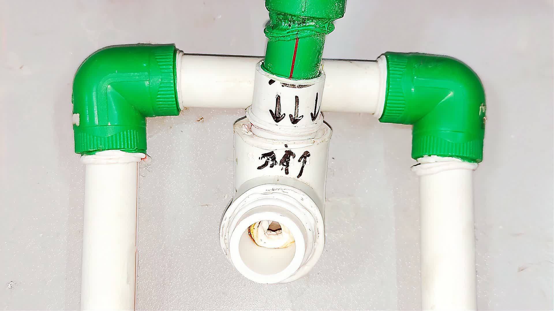 水管热熔完被堵住了,接头有很大缝隙漏水怎么办?这样热熔才正确