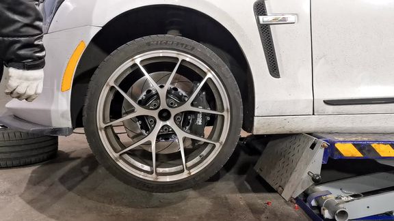 #改装刹车 #卡钳 这段时间会讲解一些卡钳 马上要回抖音