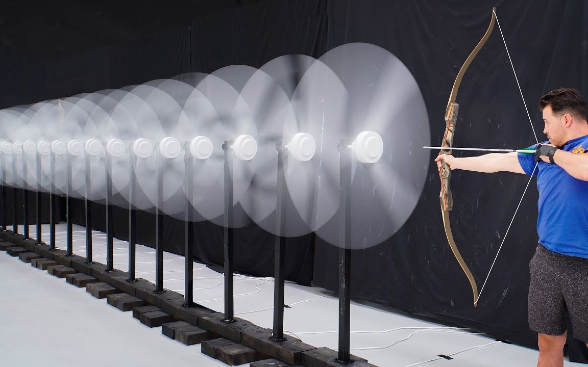 向一大列转动的风扇里射箭会怎样?慢镜头下吊炸天了!@油兔不二字幕组