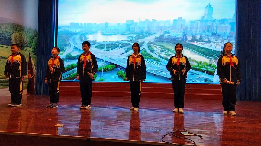 “红心向党,做新时代好少年”朗诵比赛