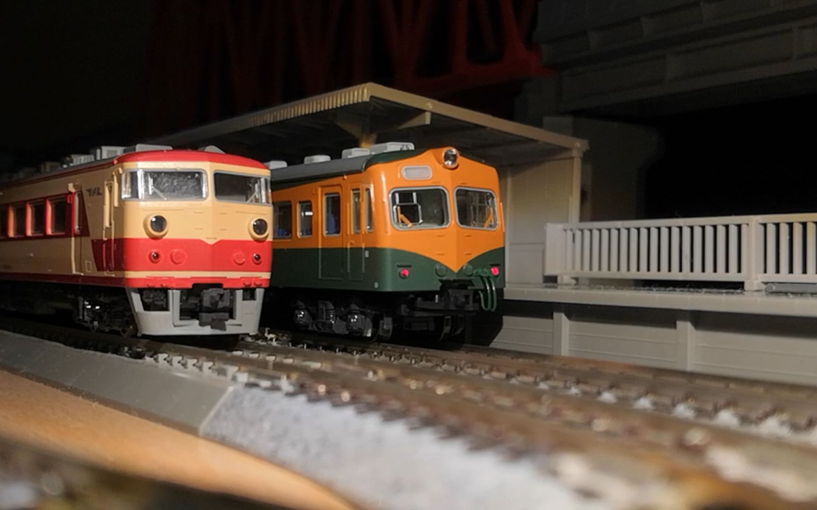 【火车模型】屋子里的日本国铁小站