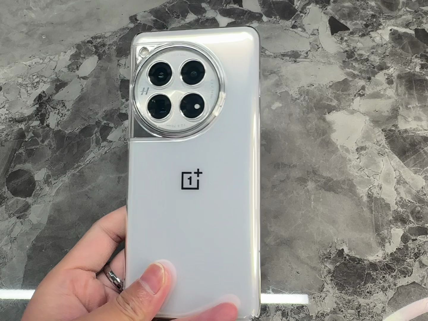 ...新品一加12晶透硬壳不发黄镜头全包不发黄硬壳防摔全包无边框简约...