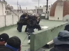 《红海行动》顾顺射击花絮曝光 黄景瑜:别紧张,马上7亿了