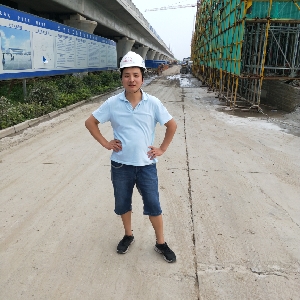 杨奋斗帅哥 