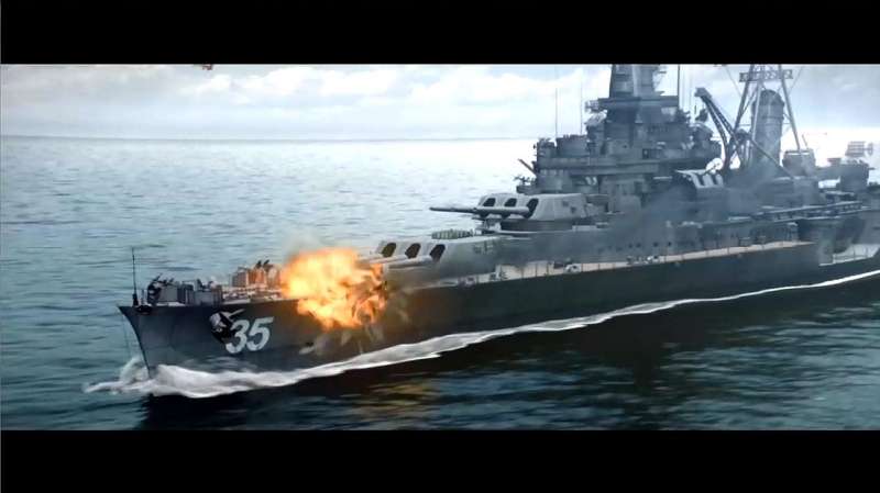 美军印第安纳波利斯号重巡洋舰,被日军潜艇鱼雷击中,开始沉没!