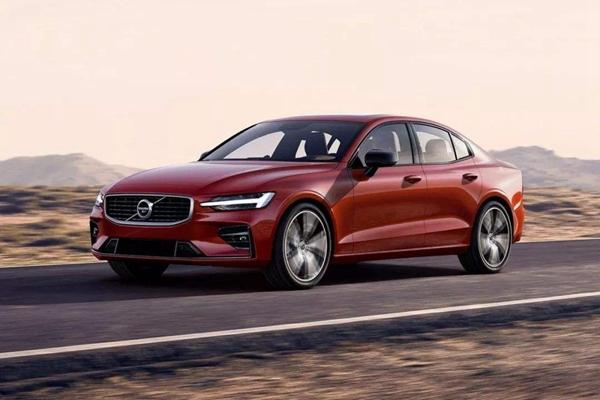 ...海外售价发布,或不到5万英镑】沃尔沃S60 T8车型(插电混合动力版本...