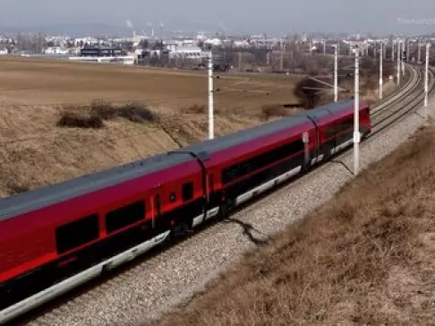 奥地利 OBB 客运列车