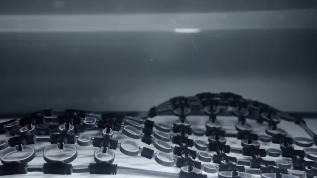 大家还在感叹3D打印的神奇,4D列印技术面世!比3D打印更高一维度