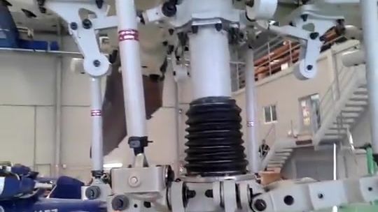 直升机螺旋桨,近看才发现,控制模式,比你想象的还复杂!