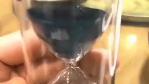 商家的承诺,还特意放了沙漏计时,这样做会不会加快时间呢